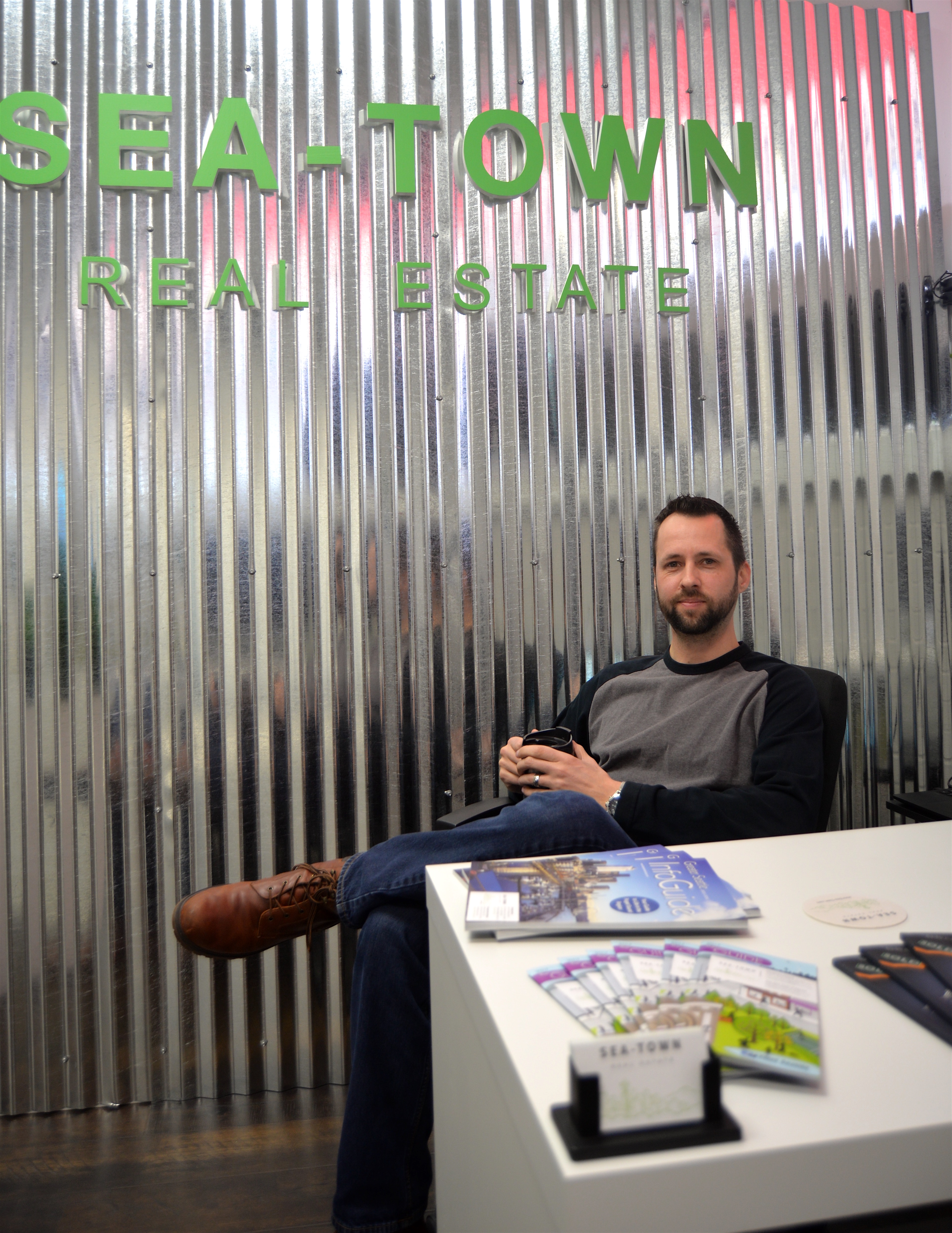 Real estate agents with a heart – Sea-Town donates part of commissions ...